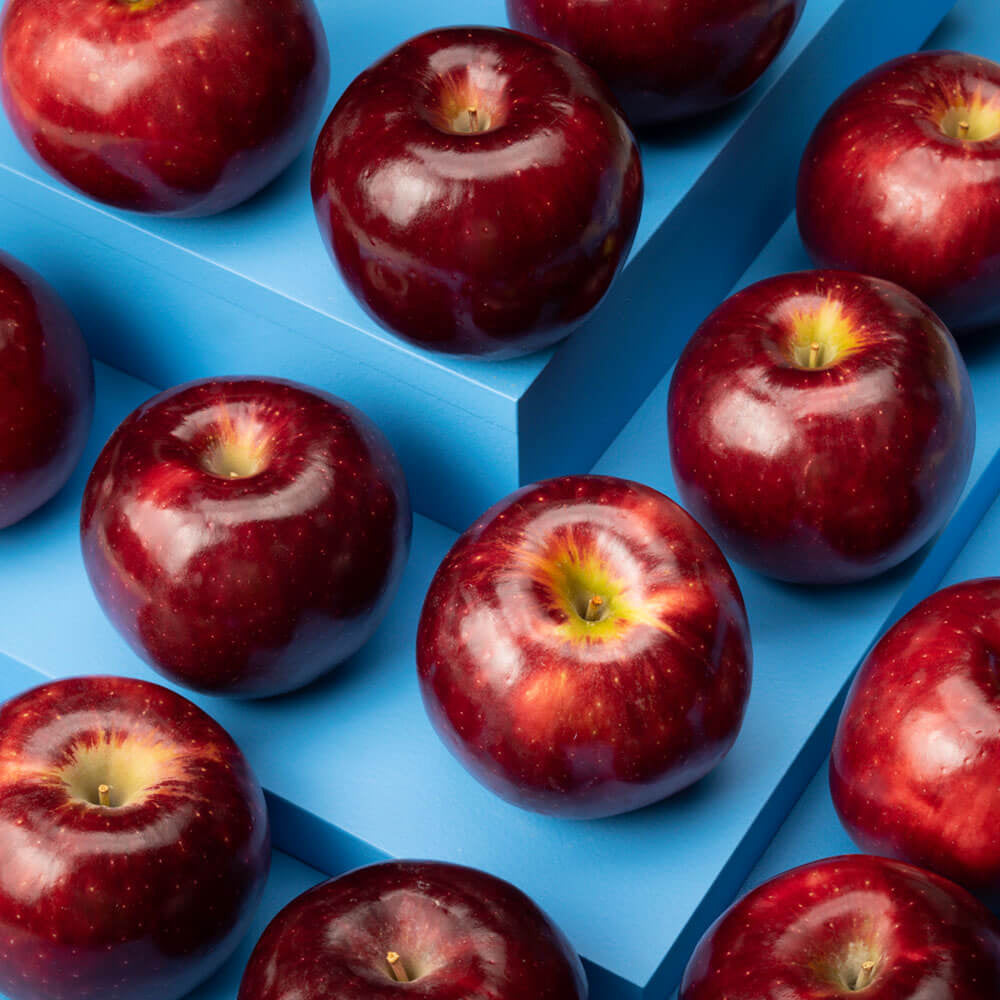 Stemilt Cosmic Crisp ® Apples Gift Box 12 Apples | Made In Washington