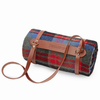 Pendleton Woolen Mills | Woven In Washougal Washington | Seattle Gifts